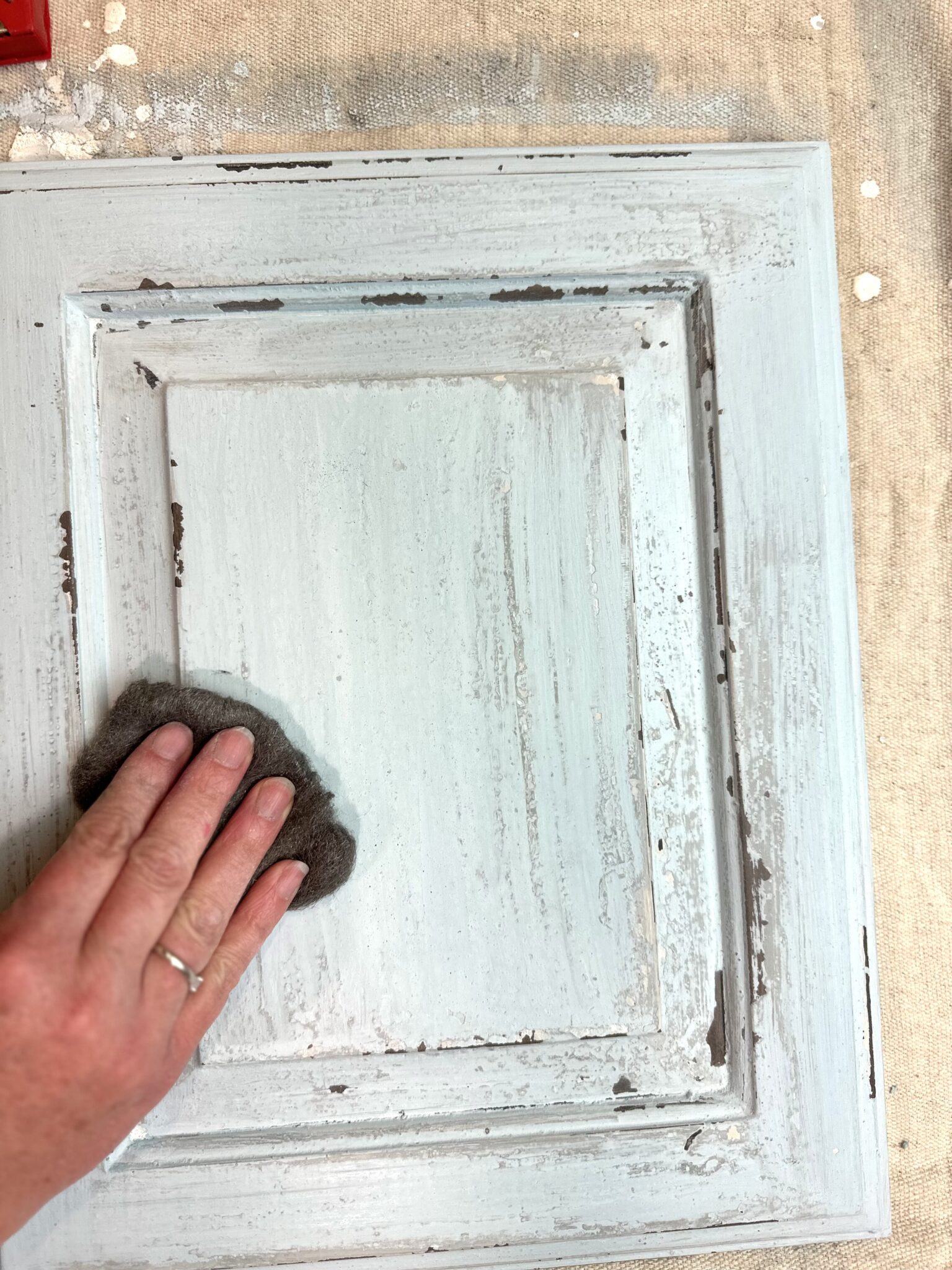 Milk Paint Mastery: Achieve a Beautiful, Chipped Finish (Recipe ...