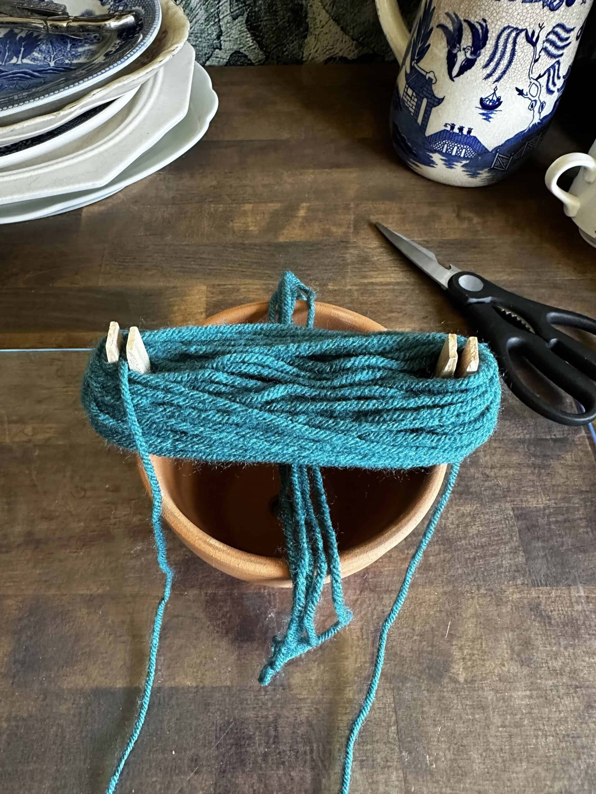 Make Perfect Pom-Pom's Everytime - Amy Sadler Designs