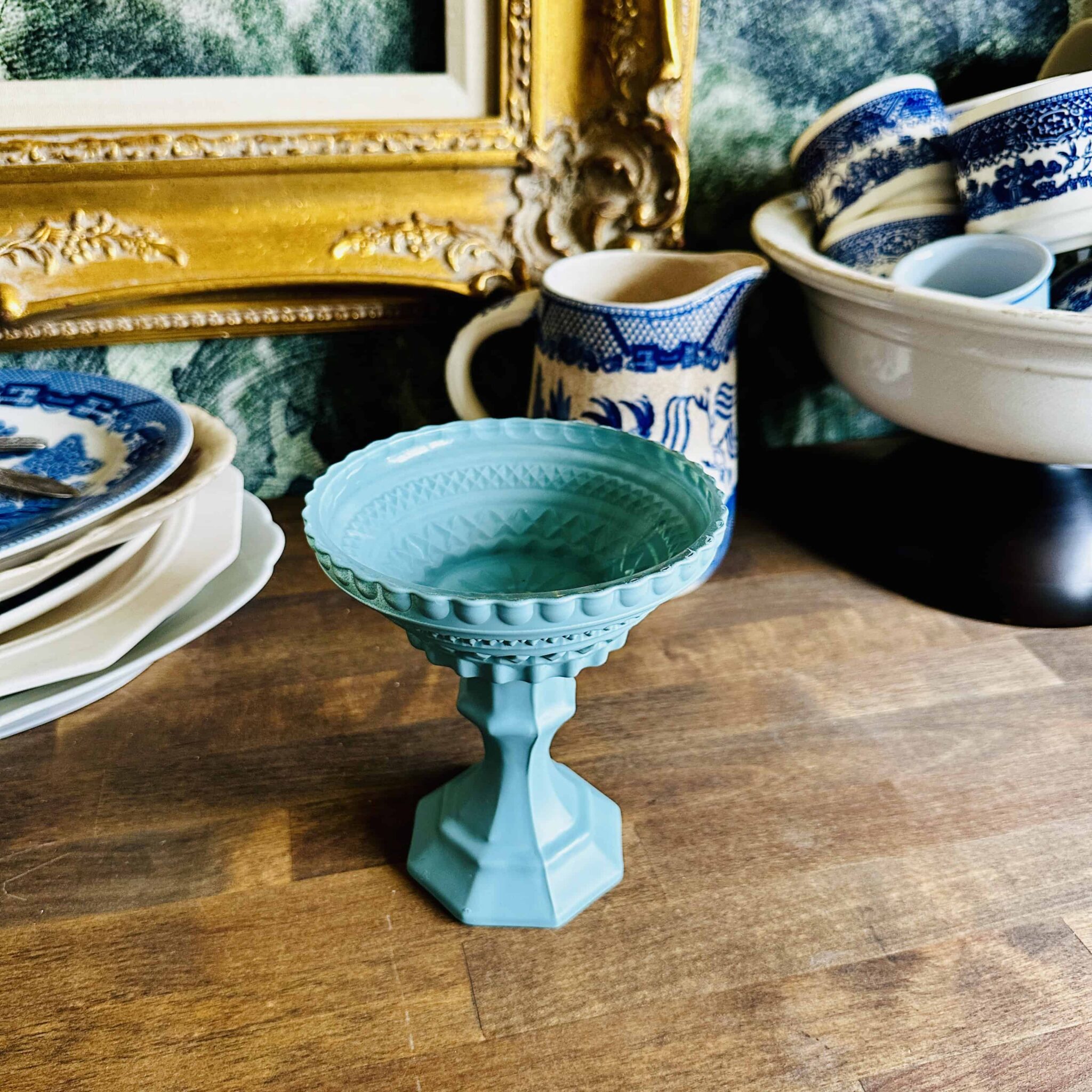 How to Spray Paint Glass Like a Pro: A Beginner's Guide - Amy Sadler ...